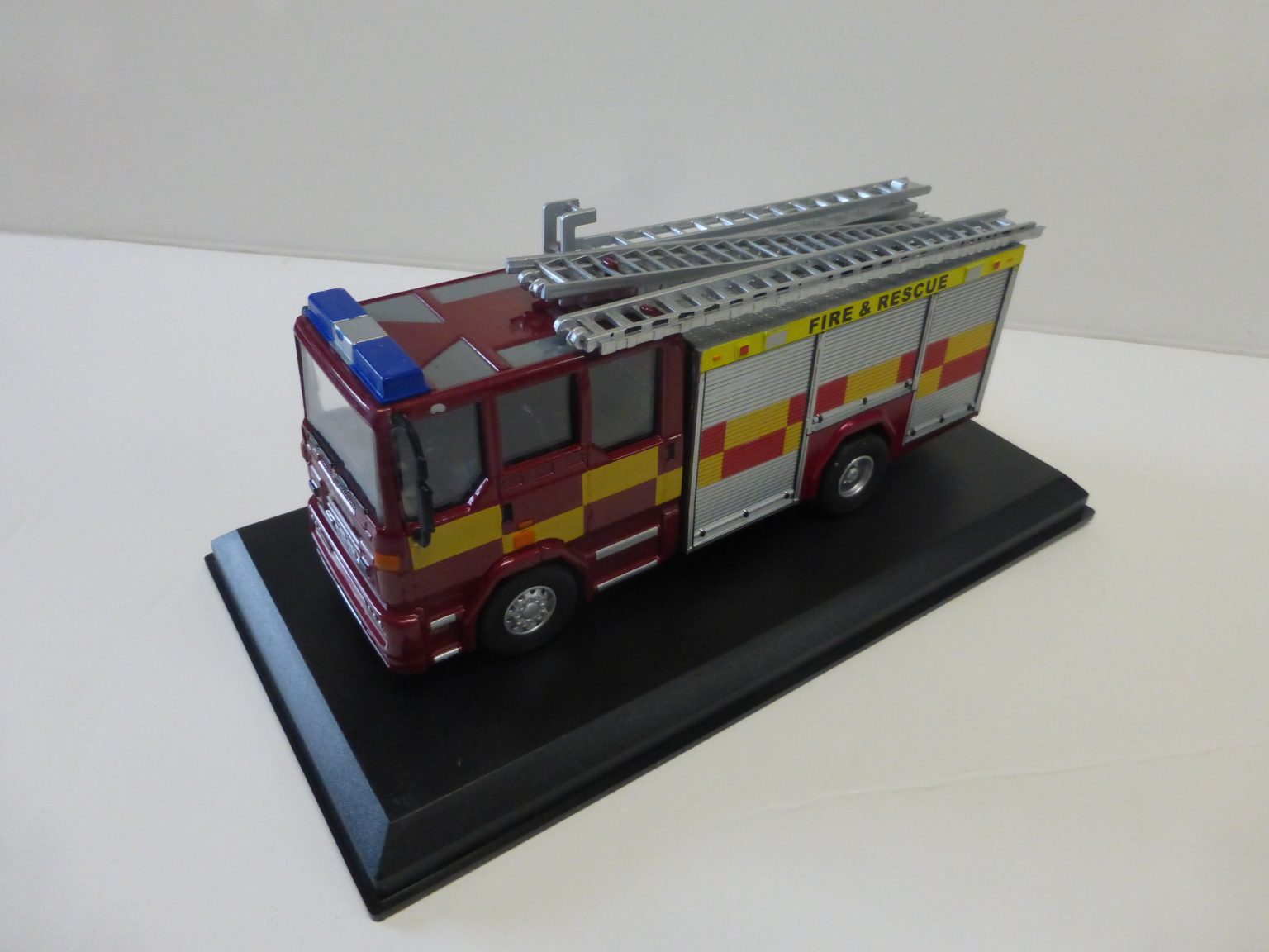 1:50 – Fire Brigade Models